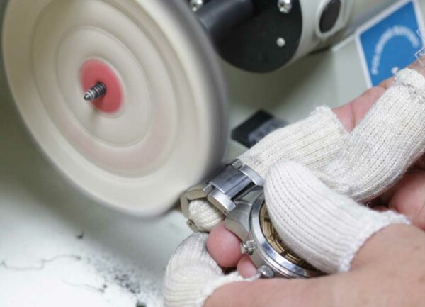 How to Polish a Stainless Steel Watch (Case and Bracelet) - Esslinger ...