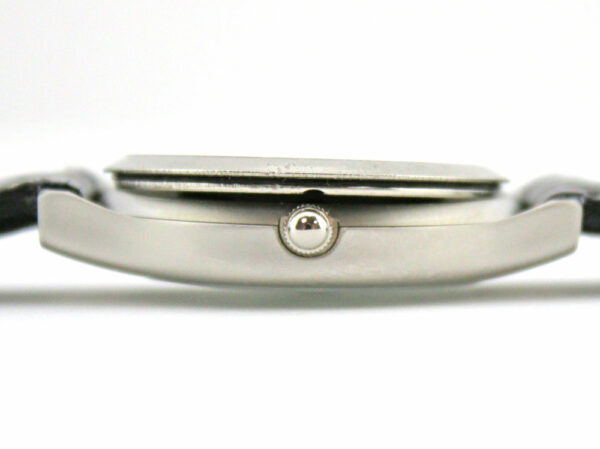 DIY Make a Watch Retro Quartz Watch Instructions - Esslinger Watchmaker ...