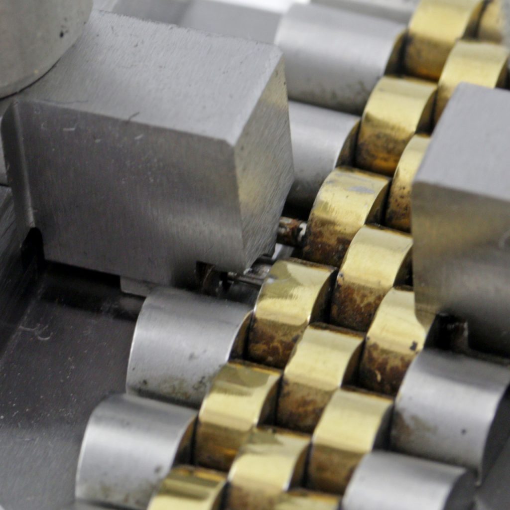 How to Remove Rolex Bracelet Links with Bracelet Link Remover Tools ...