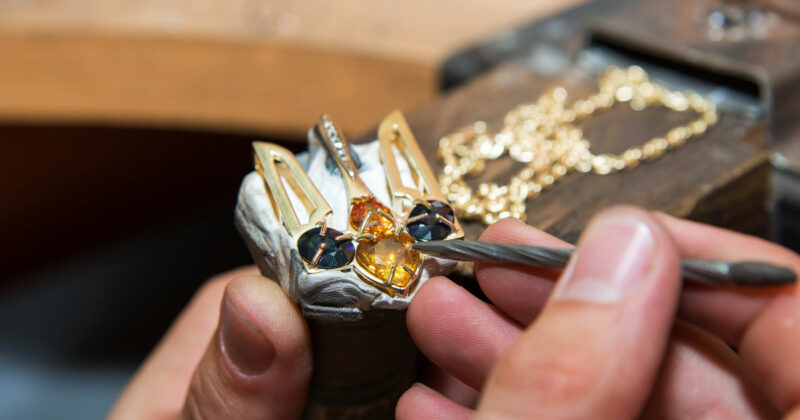 Jobs For Watchmakers and Jewelers Hiring Now