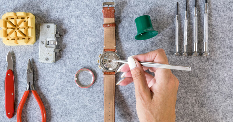 Job Opening for Master Watchmaker (Wayzata,MN) - Esslinger Watchmaker ...