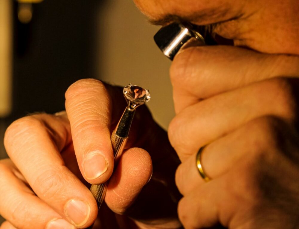 Vacancy for Bench Jeweler (Huntington Beach, CA) - Esslinger Watchmaker ...