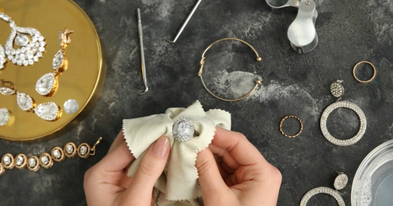 Jobs For Watchmakers and Jewelers Hiring Now