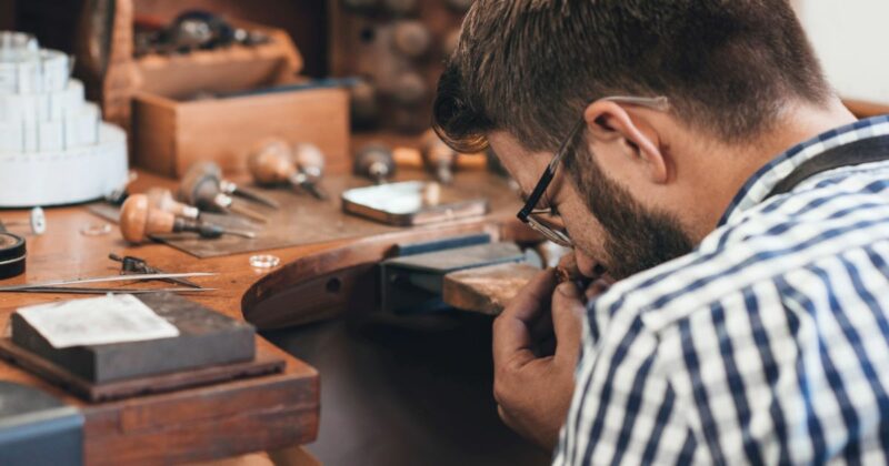 Job Opening for Bench Jeweler (London,UK) - Esslinger Watchmaker ...