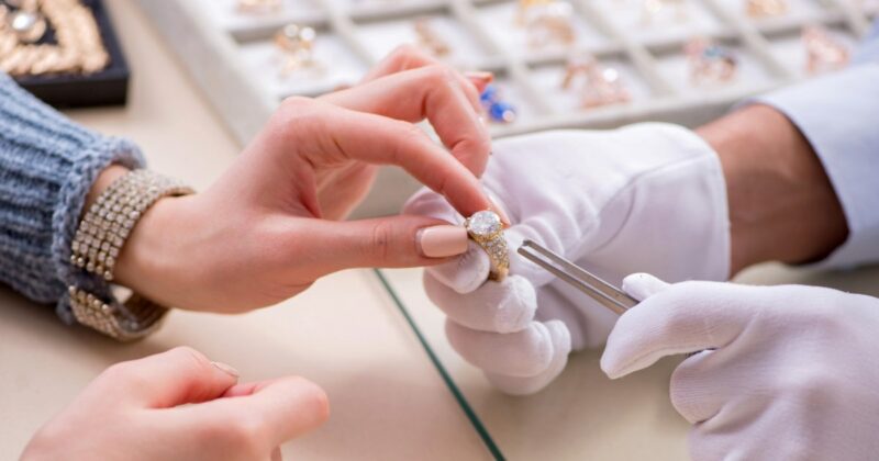 Jobs For Watchmakers and Jewelers Hiring Now