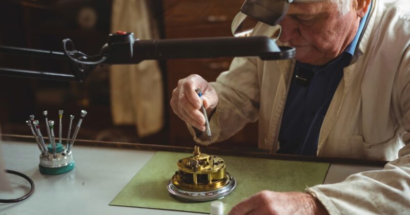 Jobs For Watchmakers and Jewelers Hiring Now