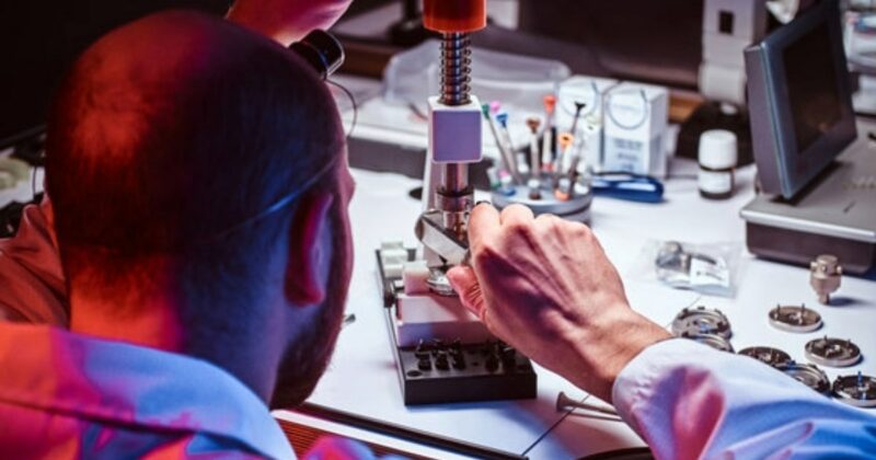 Jobs For Watchmakers and Jewelers Hiring Now